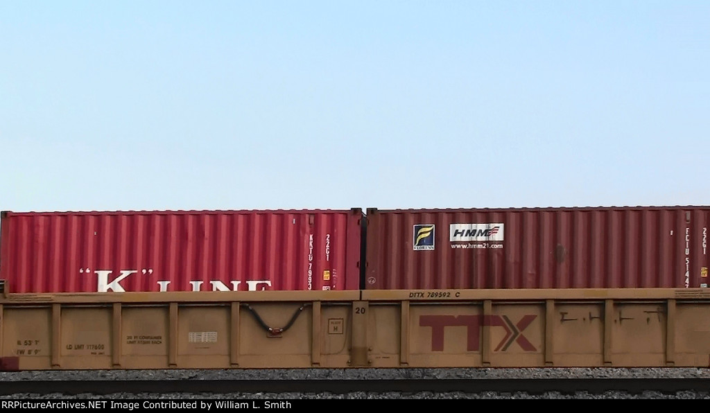 WB Stack Frt at Erie NV W MTSs -235